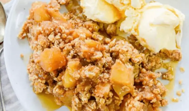 Jamie Oliver Simple Apple Crumble Recipe - Jamie Oliver Eats