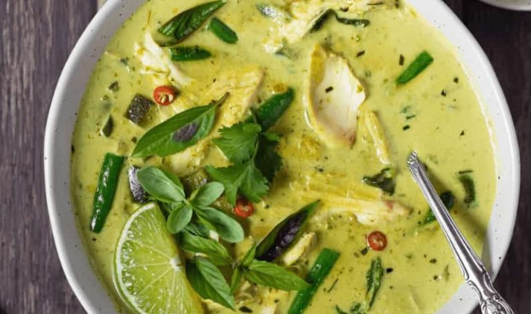 Jamie Oliver Thai Green Chicken Curry - Jamie Oliver Eats